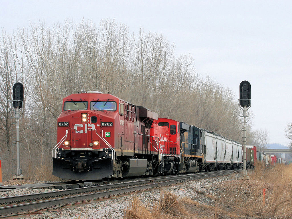CP 8782